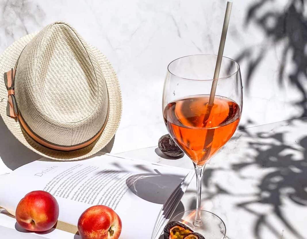 5 DIY συνταγές Cocktail που θα εκπλήξουν τους καλεσμένους σας